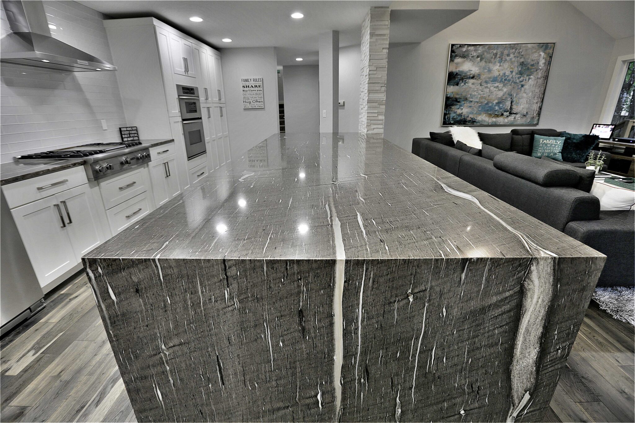 Seamless Kitchen Countertops: What You Need to Know - Crowley's Granite ...